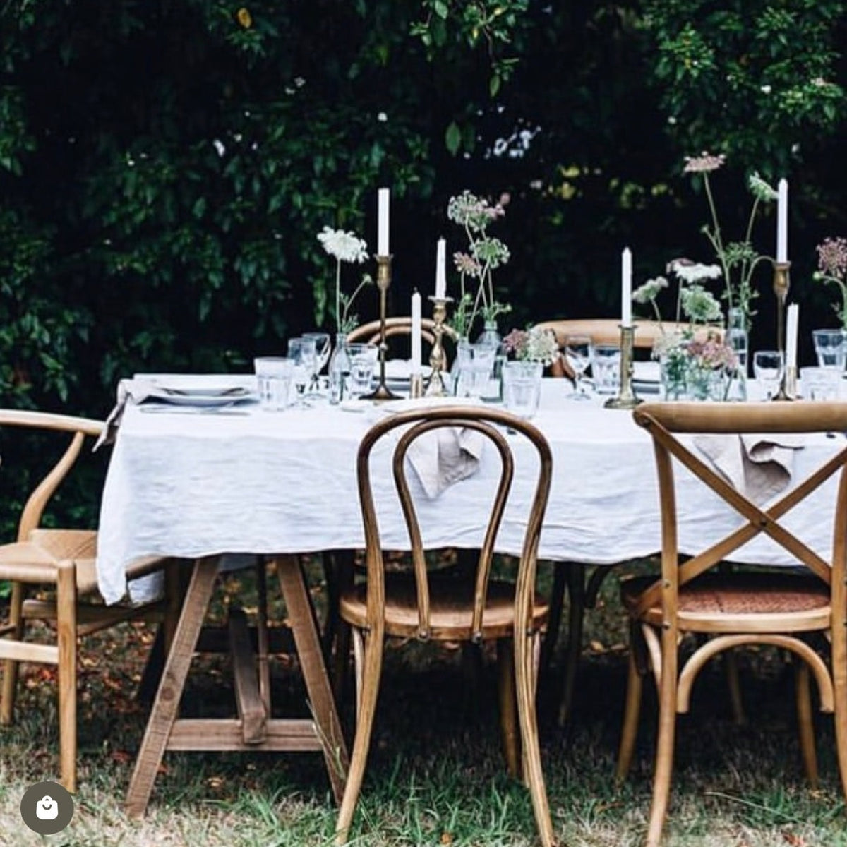 White Bauble Table cloth – Rupanyup Living